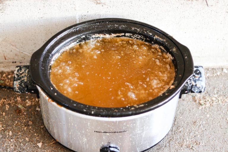 How to Render and Purify Tallow So That it is Odorless and White