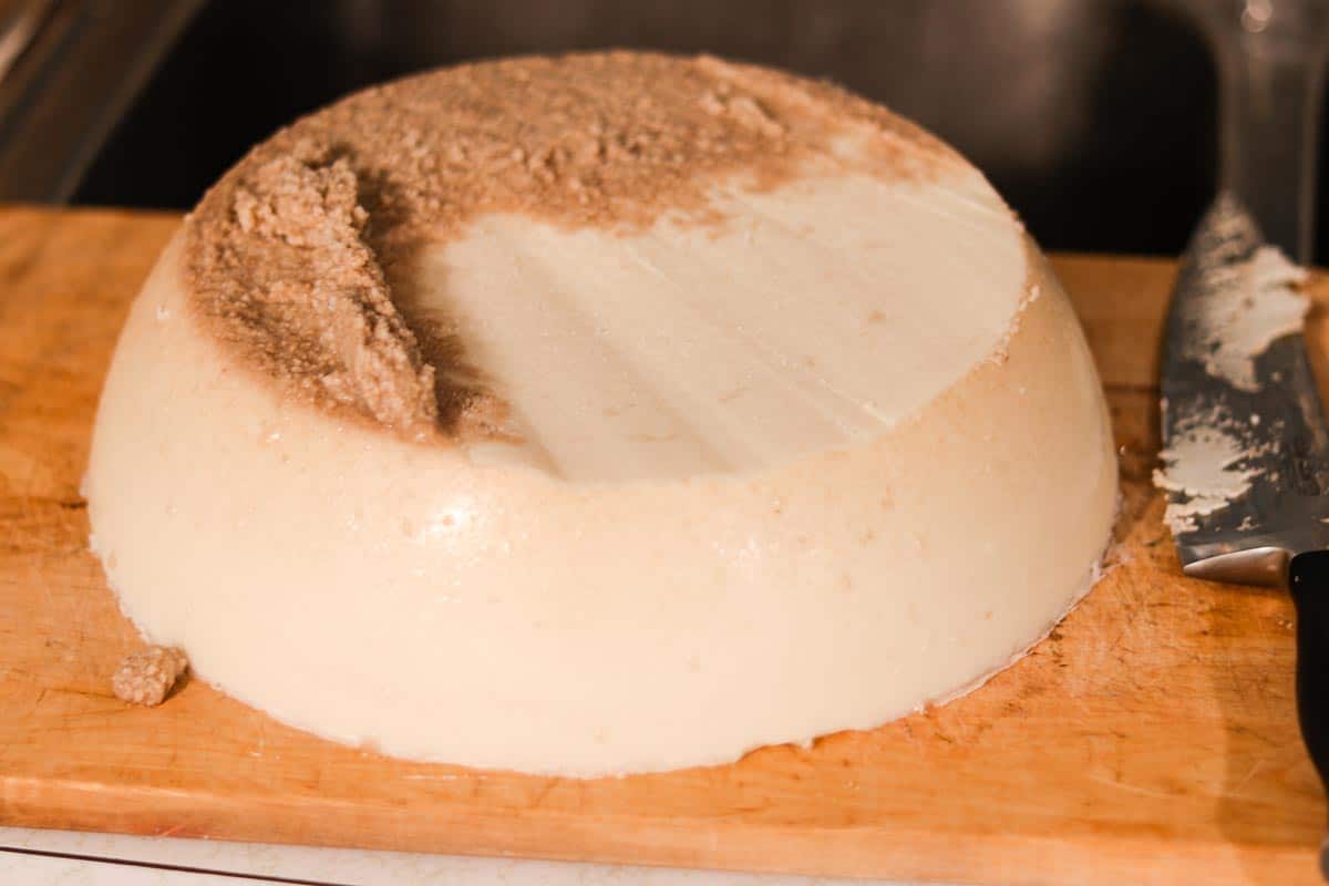 How to Render and Purify Tallow So That it is Odorless and White